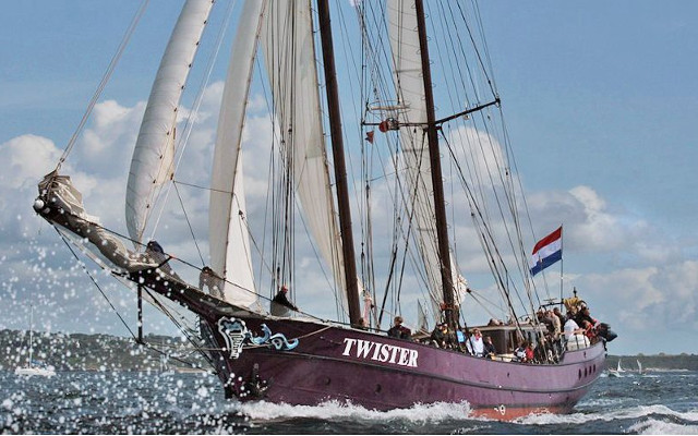 Twister: Saint Martin (MF) - Rotterdam (NL) | AS10414 - Windseeker
